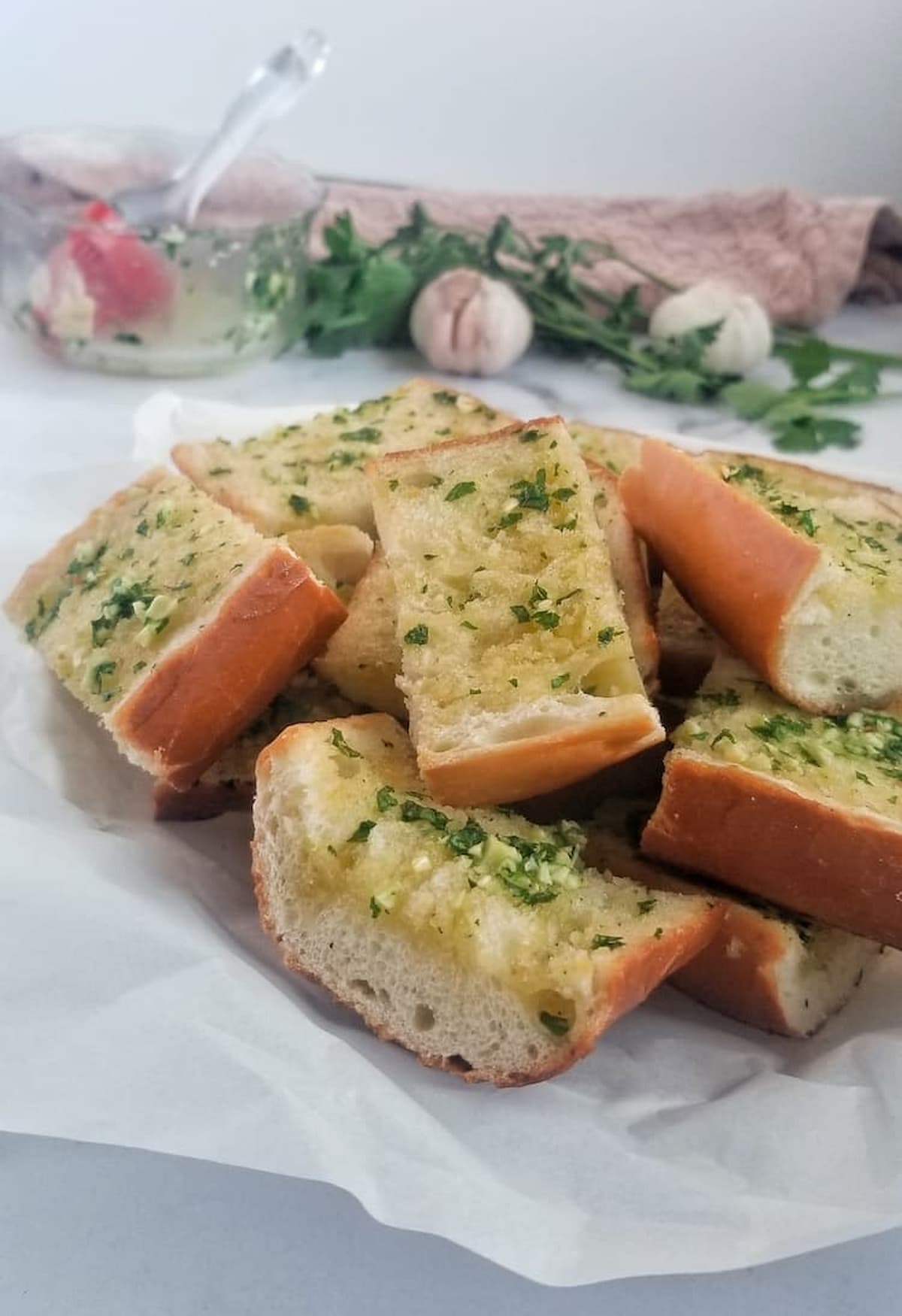 Recipe for Homemade Garlic Bread - Hip Hip Gourmet
