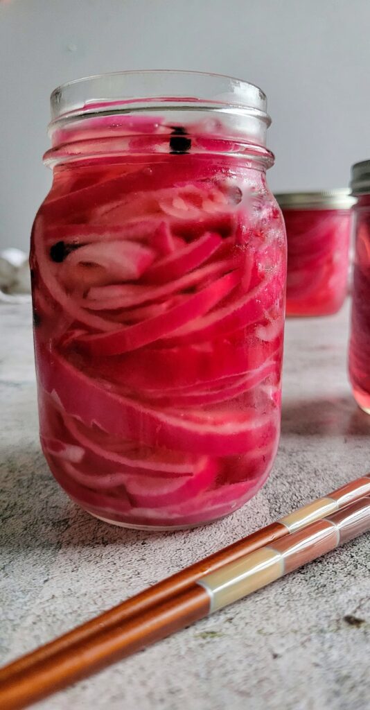 Quick & Easy Pickled Onion Recipe - Hip Hip Gourmet