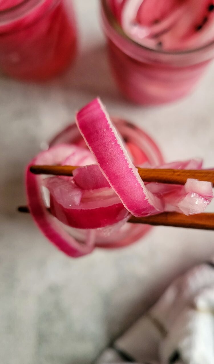 Quick & Easy Pickled Onion Recipe - Hip Hip Gourmet