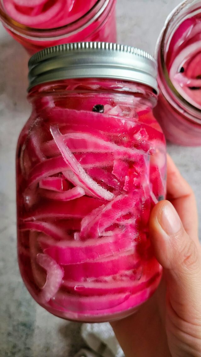 Quick & Easy Pickled Onion Recipe - Hip Hip Gourmet