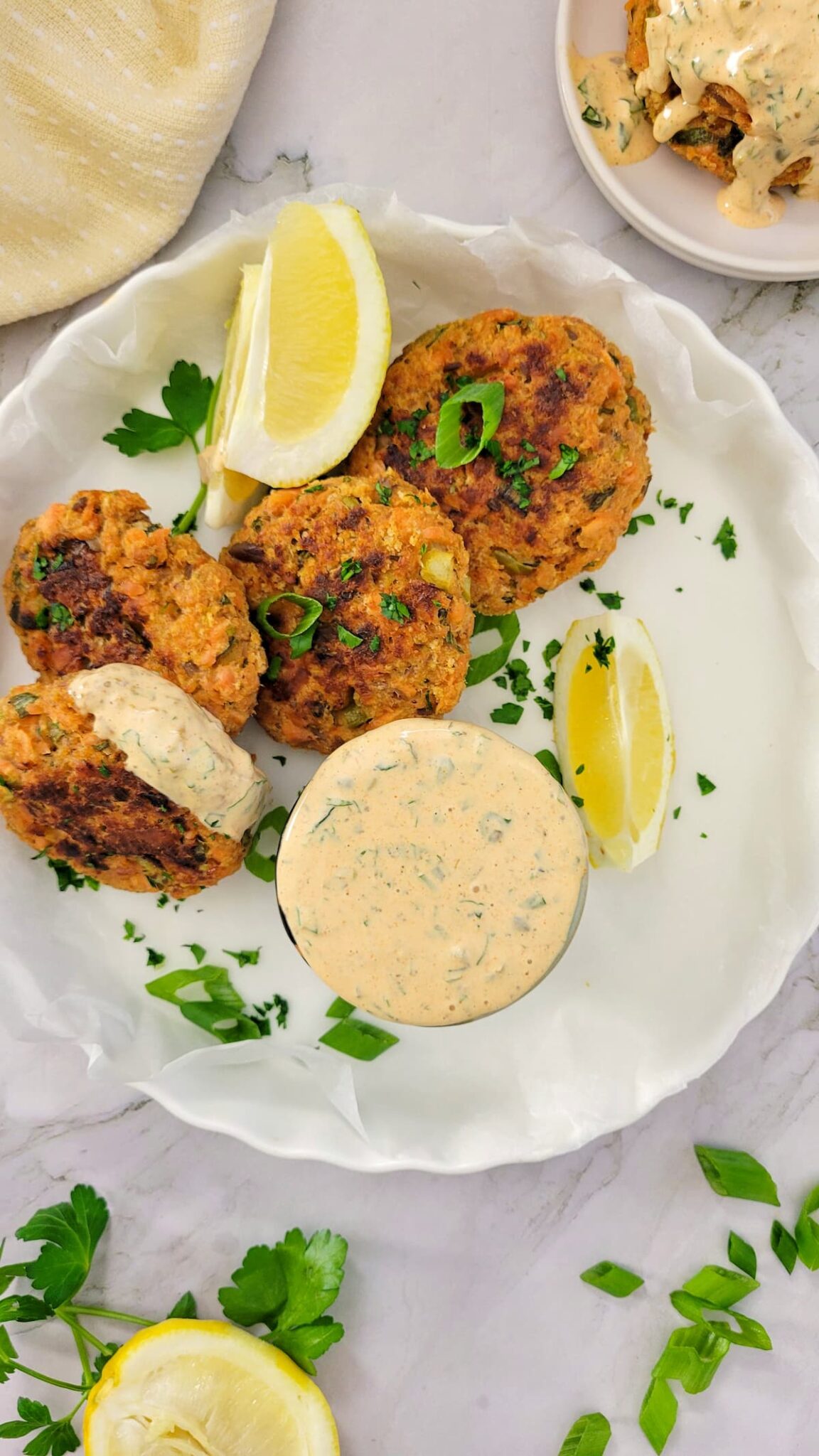 Salmon Cakes with Fresh Salmon: Crispy & Delicious! - Hip Hip Gourmet