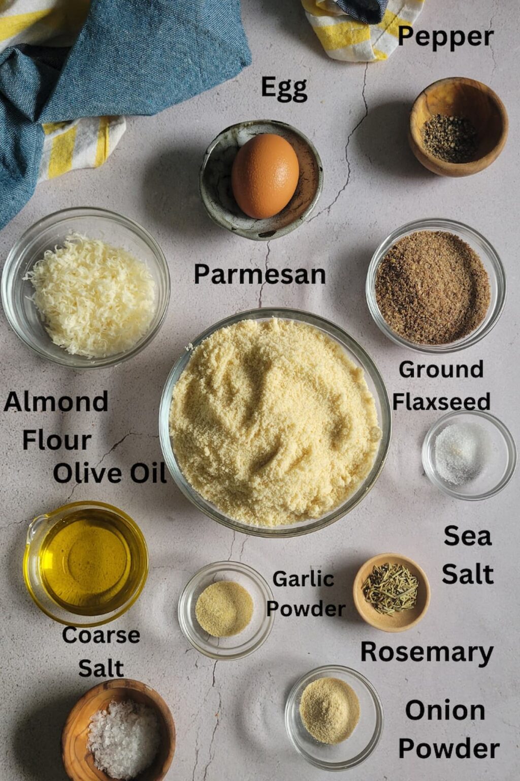 Easy Keto Cracker Recipe: Perfectly Crispy & Low-Carb! - Hip Hip Gourmet