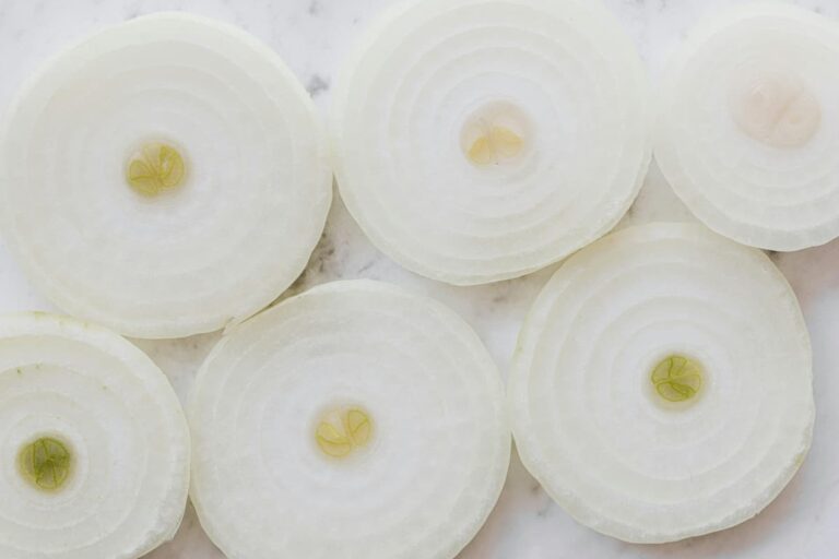 Types of Onions: A Quick Guide to Flavour & Uses - Hip Hip Gourmet